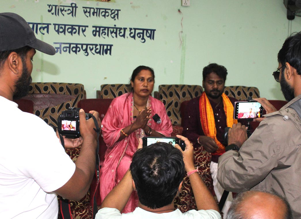 सभामुखकेँ नाम भजाइ करैत जमाय,डरे सिस्कैत एकपरिवार - Simanchal